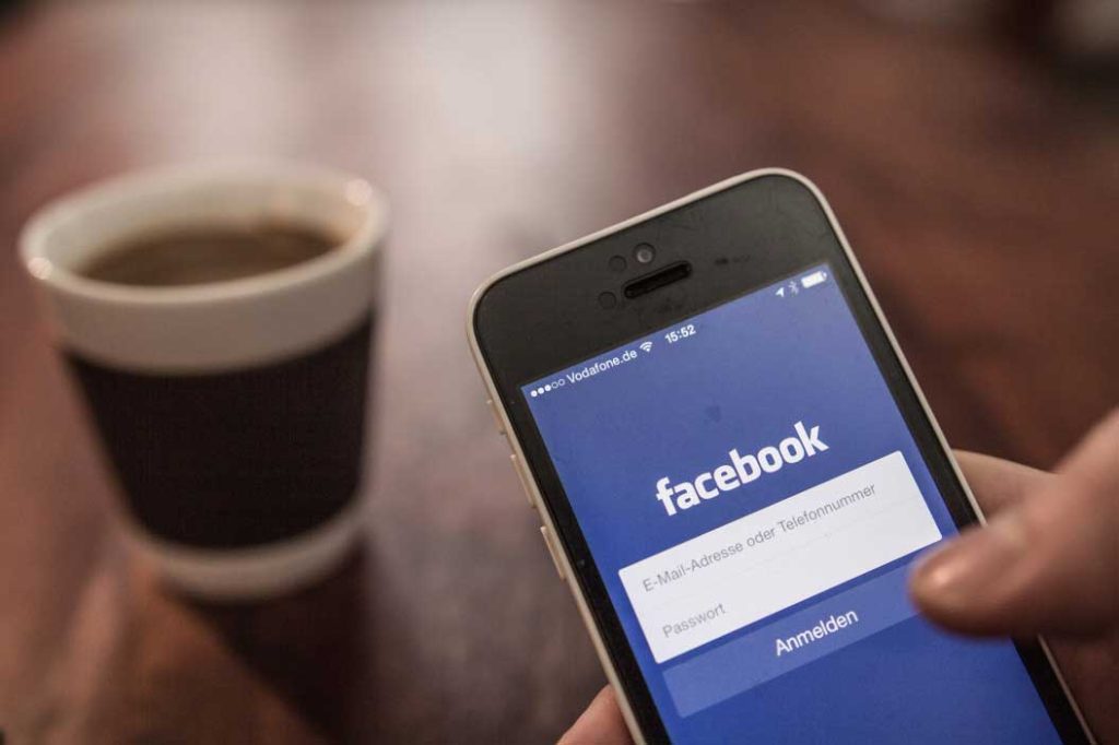 What is Facebook AdWords? Why should businesses use it?